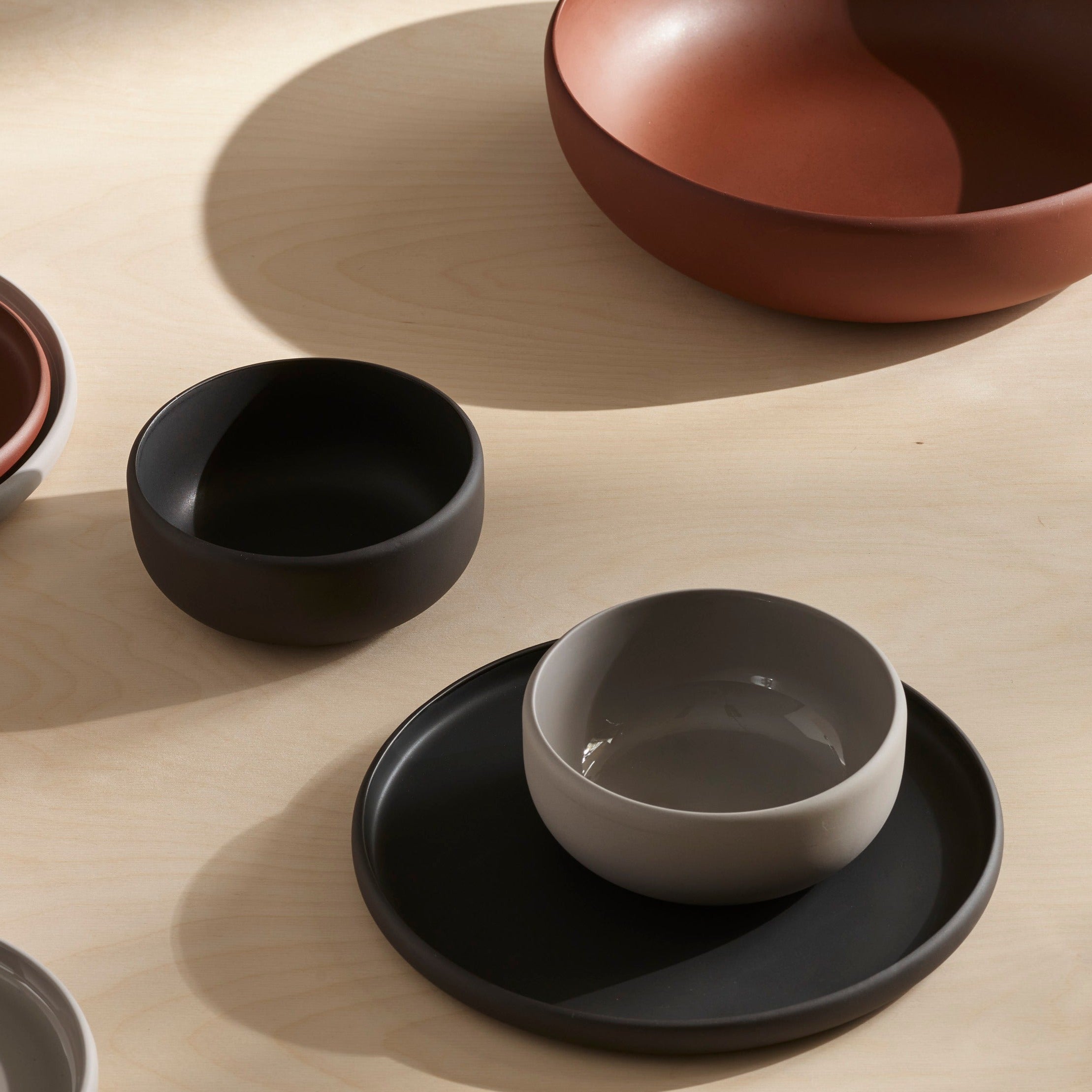 Dinnerware – Aaron Probyn