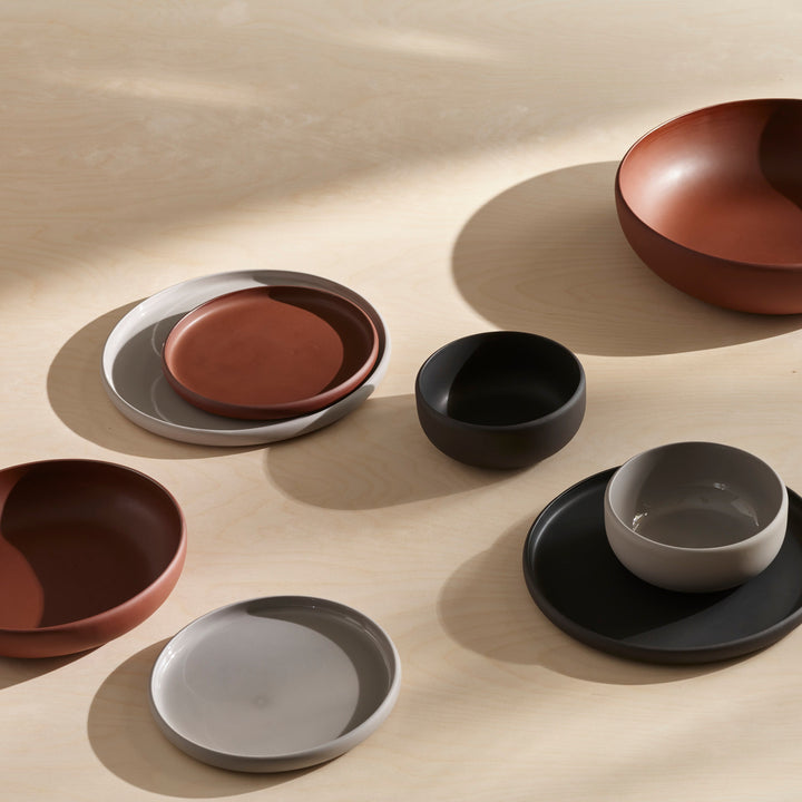 Dinnerware – Aaron Probyn